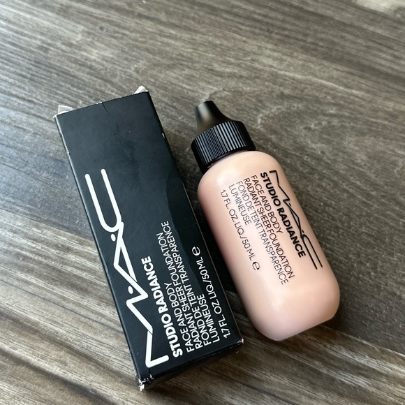 MAC Cosmetics | Makeup | Studio Radiance Face And Body Radiant Sheer ...